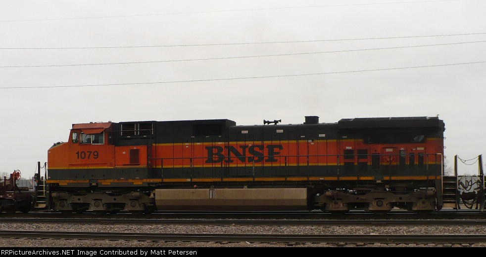 BNSF 1079